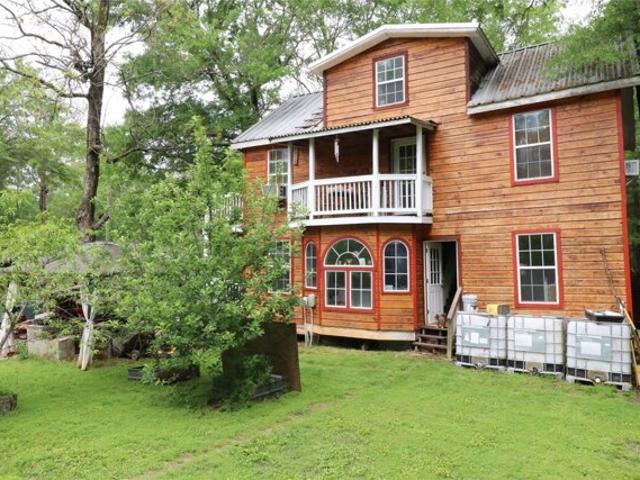 Ithica, Livingston, Home For Sale