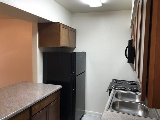 It's hop to live in the square 1 Bedroom Apartment for Rent at 4444 E Fairmount St, Tucson, AZ 85712 Midtown