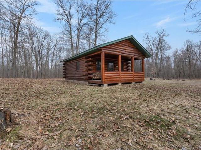 Ivory St, Isle, MN 56342