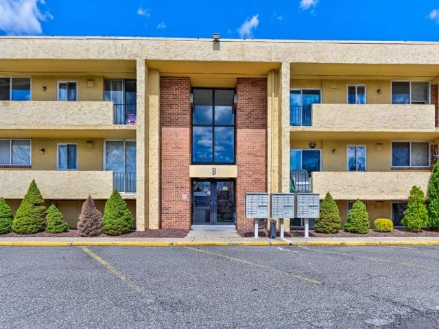 Ivanhoe Apartments 1 Bedroom Apartment for Rent at 400 N Black Horse Pike, Blackwood, NJ 08012