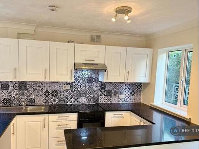 Ivanhoe Road, Edlington, 3 Bedroom Semi detached