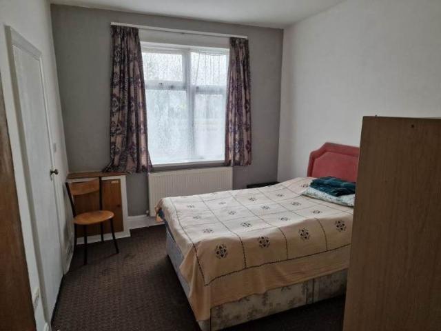 Ivanhoe Street, Dudley DY2, Room to rent, £500 pcm | PrimeLocation