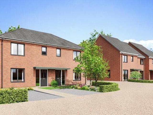 Ivel Road,shefford, 3 Bedroom Semi detached