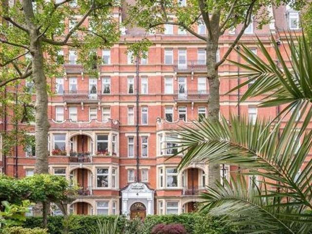 Iverna Court, Kensington, 4 Bedroom Flat