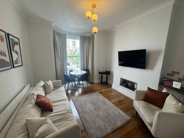 Iverson Road, London NW6, 1 bed flat to rent, £1,900 pcm | PrimeLocation