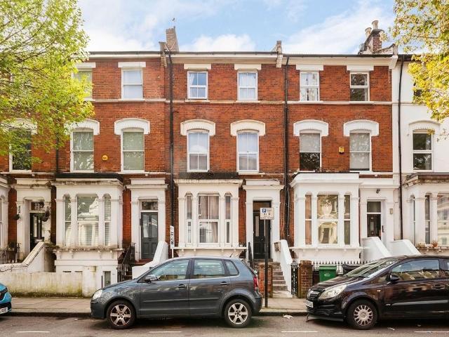 Iverson Road, London NW6, 2 bed flat to rent, £2,150 pcm | PrimeLocation