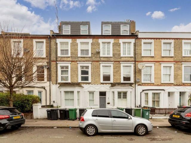 Iverson Road, London NW6 2 bed flat to rent £2,350 pcm £542 pw