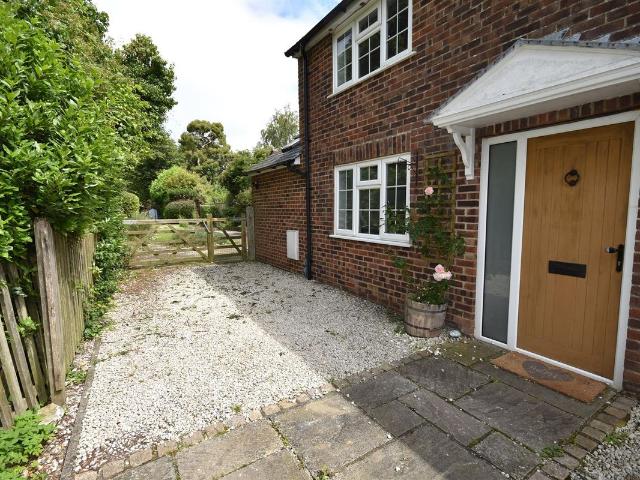 Ivy Cottage, Forestside, Rowland's Castle, Hampshire PO9, 3 bed semi detached house to rent, £1,650 pcm | PrimeLocation