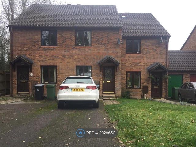 Ivy Close, Winchester SO22, 2 bed terraced house to rent, £1,350 pcm | PrimeLocation