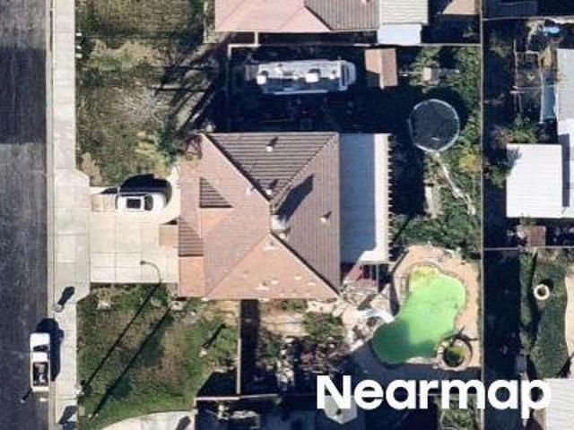 Ivy Crest Dr