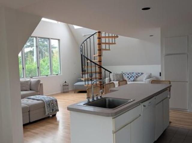 Ivy Ave, Seaview, Home For Sale