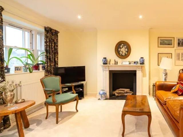 Ivy House Hotel, 18 Hugh Street, London, SW1V 1QJ, United Kingdom | 2 bed house for rent #166067338 | Rentberry