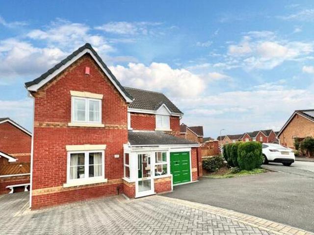 Ivy House Paddocks, Ketley, 4 Bedroom Detached