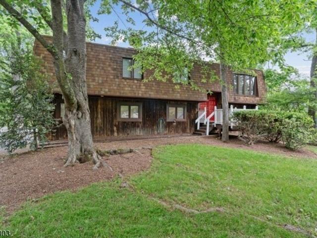 Ivy Ln, Bridgewater Twp, Home For Sale