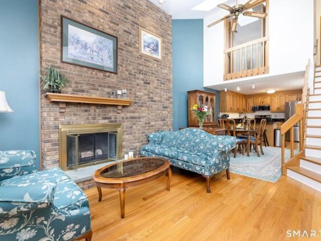 Ivy Ln Unit,south Windsor, Home For Sale