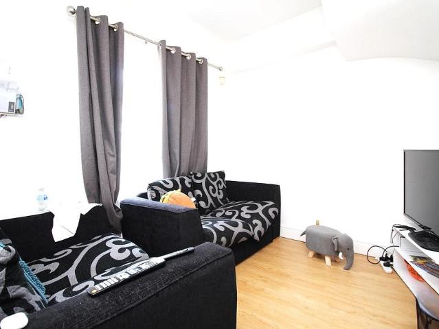 Ivy Lane, CT1 1WA, Canterbury
