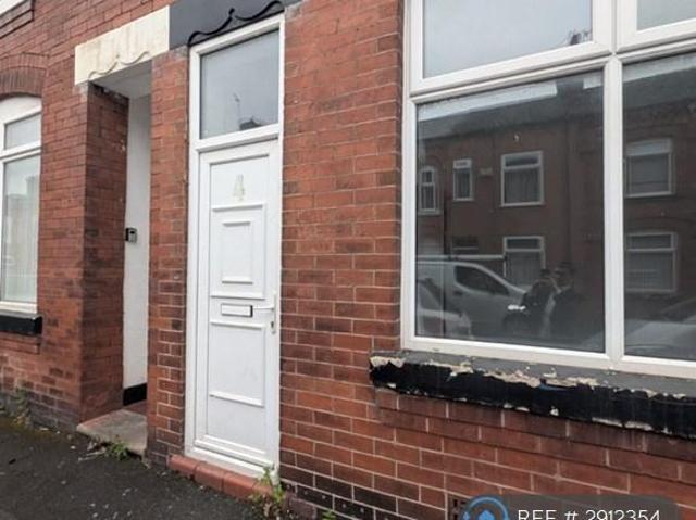 Ivy St, Manchester, M40 3 bed terraced house to rent £1,095 pcm £253 pw