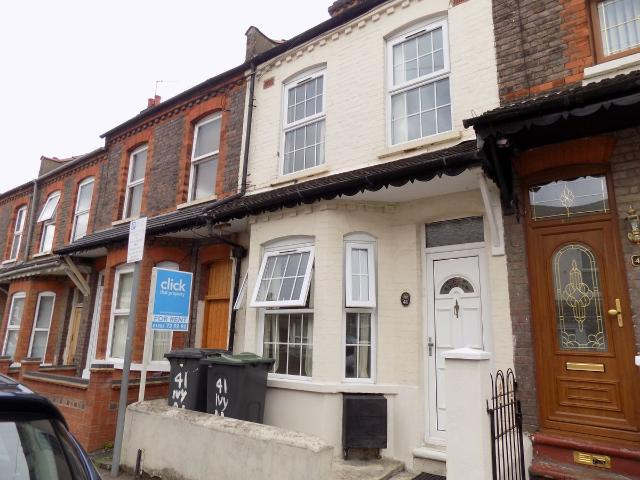 Ivy Road, Luton, Bedfordshire LU1, 3 bed terraced house to rent, £1,500 pcm | PrimeLocation