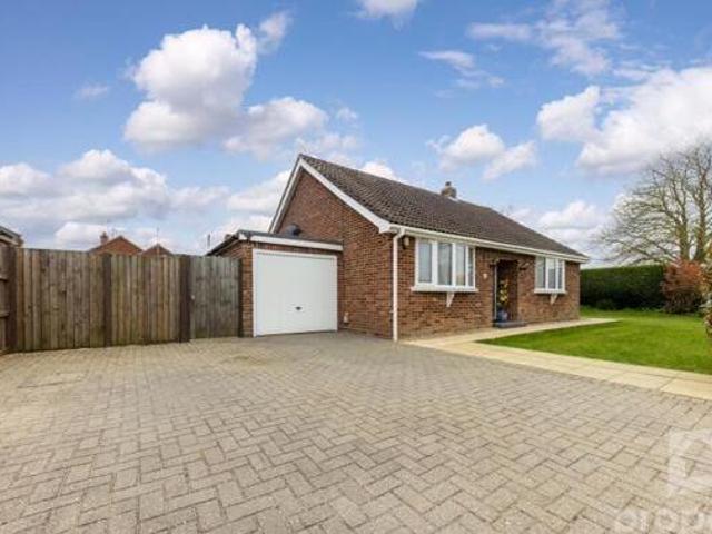 Ivy Road, Spixworth, 2 Bedroom Detached