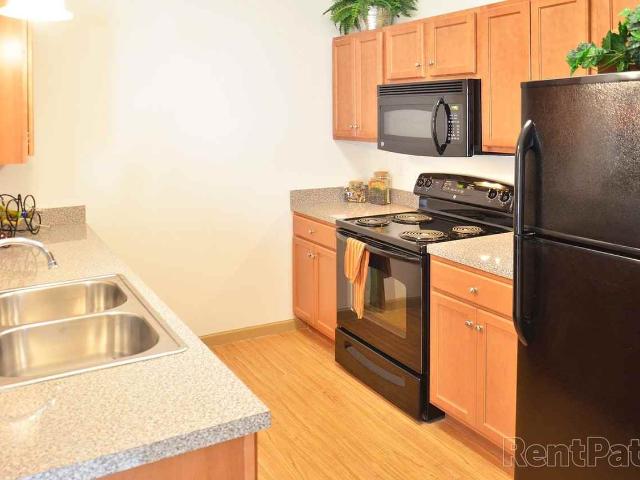 Ivy Ridge Apartments 2 Bedroom Apartment for Rent at 589 Yale St, Harrisburg, PA 17111
