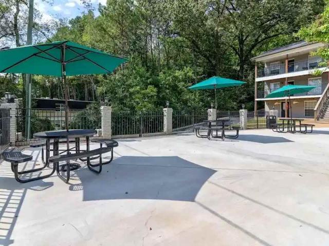 Ivy Terrace 1 Bedroom Apartment for Rent at 4101 Dayton Blvd, Chattanooga, TN 37415