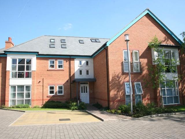 Ivyhurst Court, Holmefield Road, Liverpool L19, 4 bed flat to rent, £1,500 pcm | PrimeLocation