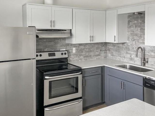 J3 Apartments 2 Bedroom Apartment for Rent at 13555 Sw Jenkins Rd, Cedar Hills, OR 97005 Cedar Hills Cedar Mill North