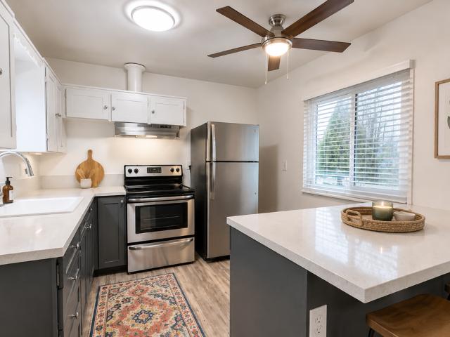 J3 Apartments 2 Bedroom Apartment for Rent at 13555 Sw Jenkins Rd, Cedar Hills, OR 97005 Cedar Hills Cedar Mill North