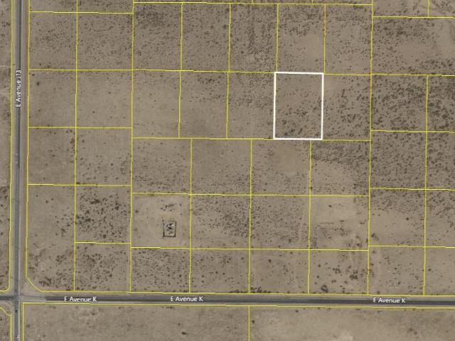 J13 153rd St E, Lancaster, CA 93535 | MLS #25001 | Compass