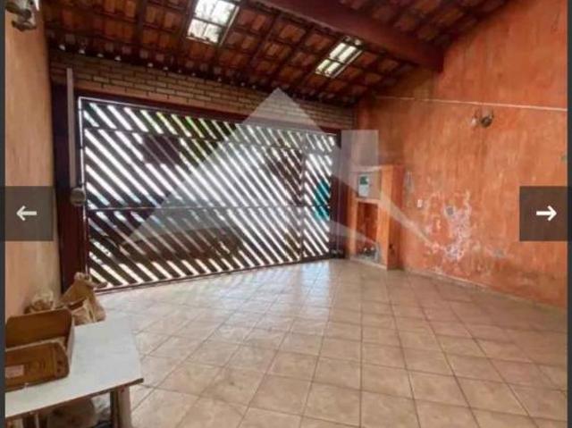 J2148 Casa com 2 Quartos à venda, 140m² Vila Pirajussara
