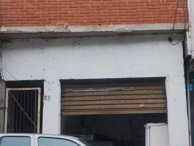 J CASA / SALÃO COMERCIAL