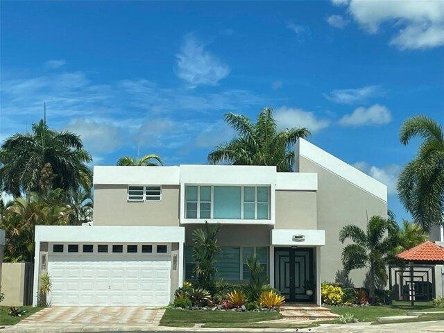 J Paseo Del Sol Calle Thebe, Dorado, Home For Sale