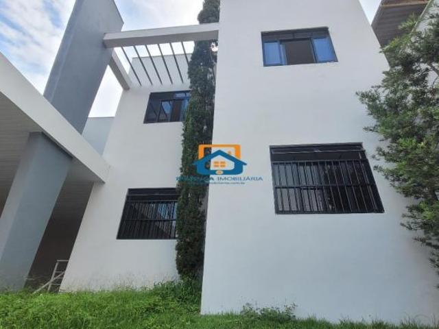 Já imaginou em morar em um imóvel lindo, aconchegante acabamento diferenciado, e