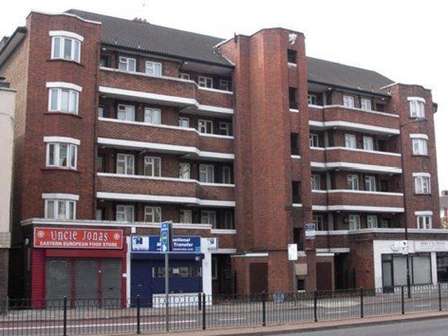Jamaica Road, London SE16, Studio to rent, £1,250 pcm | PrimeLocation