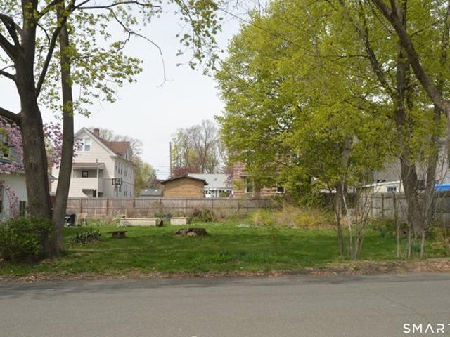 Jamaica St, Bristol, CT 06010