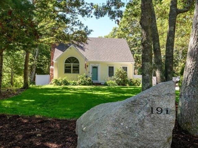 James Cir, Mashpee, Home For Sale
