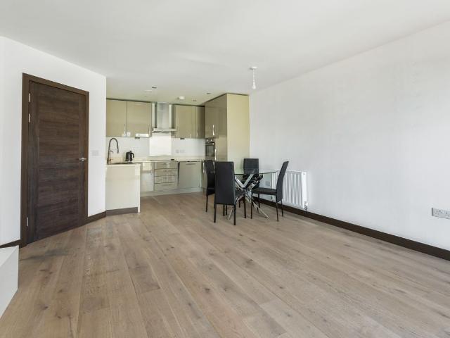 James Smith Court, Dartford DA1, 2 bed flat to rent, £1,800 pcm | PrimeLocation