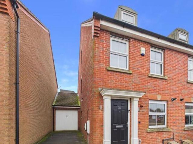 James Street, Leabrooks, 3 Bedroom Semi detached