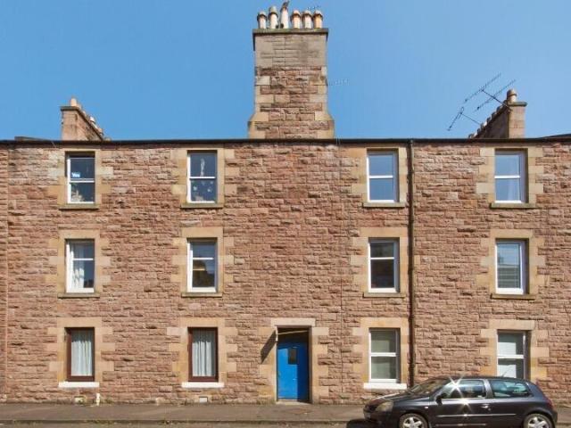 James Street, Riverside, Stirling, FK8 2 bed flat to rent £1,150 pcm £265 pw