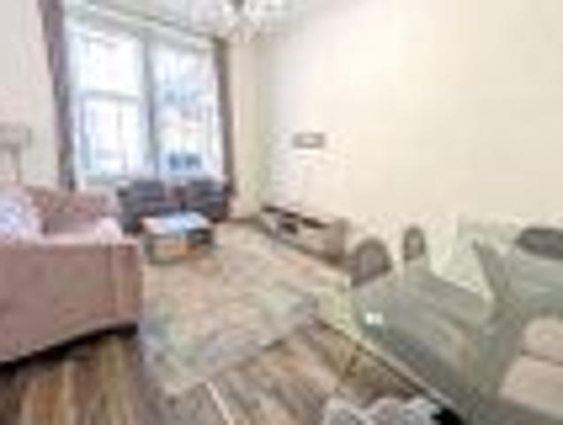 Jameson Place, Leith Walk, EH6 8PB