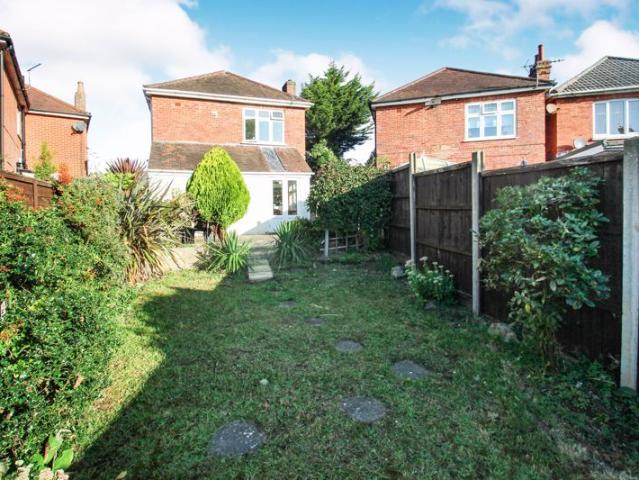 Jameson Road, Bournemouth BH9, 4 bed detached house to rent, £1,850 pcm | PrimeLocation