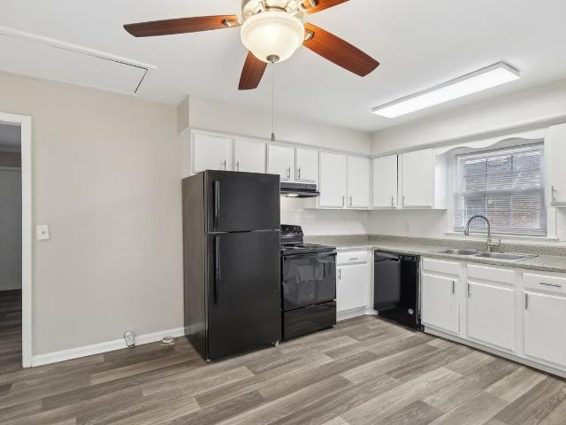 Jamestown Apartments 2 Bedroom Apartment for Rent at 400 Adamwood Dr, Nashville, TN 37211