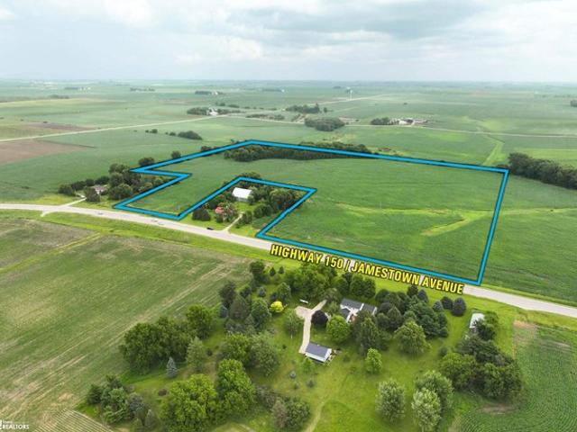 Jamestown Ave, Independence, IA 50644