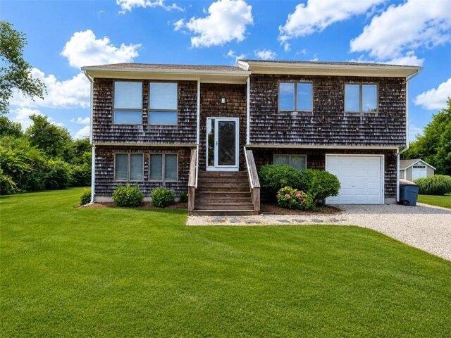 Jamestown Blvd, Narragansett, Home For Sale