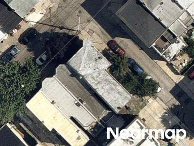 Jamestown St