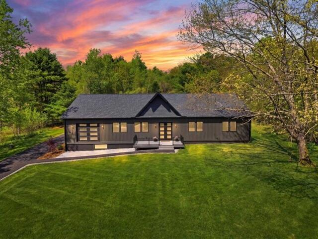 Jamestown Rd, Belmont, Home For Sale