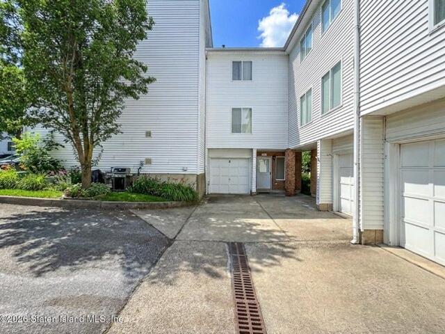 Jamie Ln, Staten Island, Home For Sale
