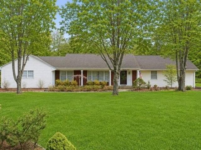 Jan River Dr, Upper Saddle River, Home For Sale
