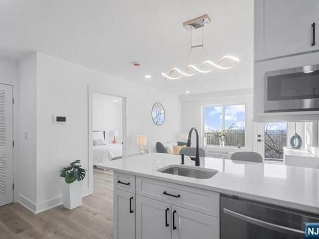 Jane St Unit, North Bergen, Condo For Sale