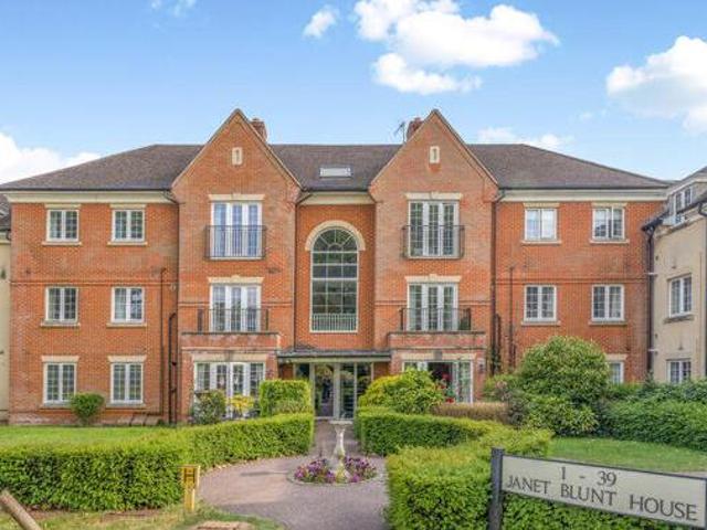 Janet Blunt House, Greenhill, 2 Bedroom Flat
